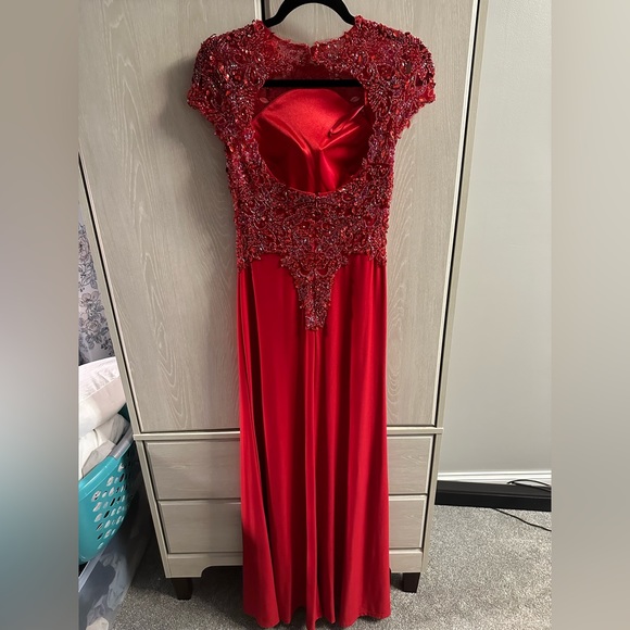 Dresses | Gorgeous Beaded Red Dress Capped Sleeve Long Size 6 | Poshmark